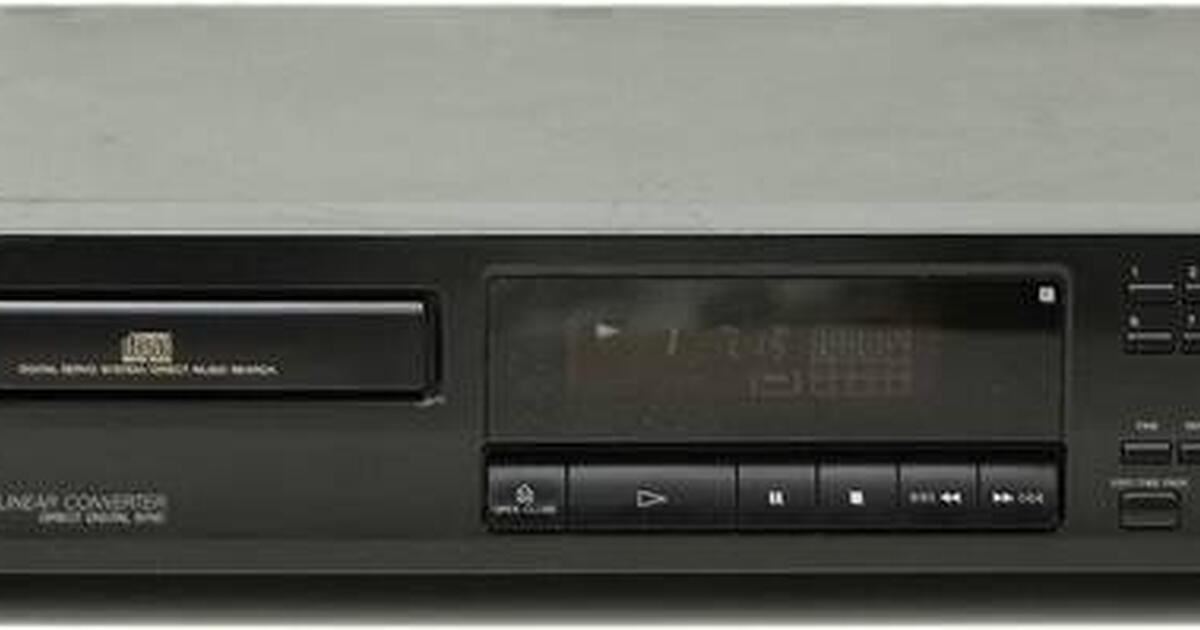 RARELY USED SONY SINGLE CD COMPACT DISC PLAYER for $180 in Manchester ...