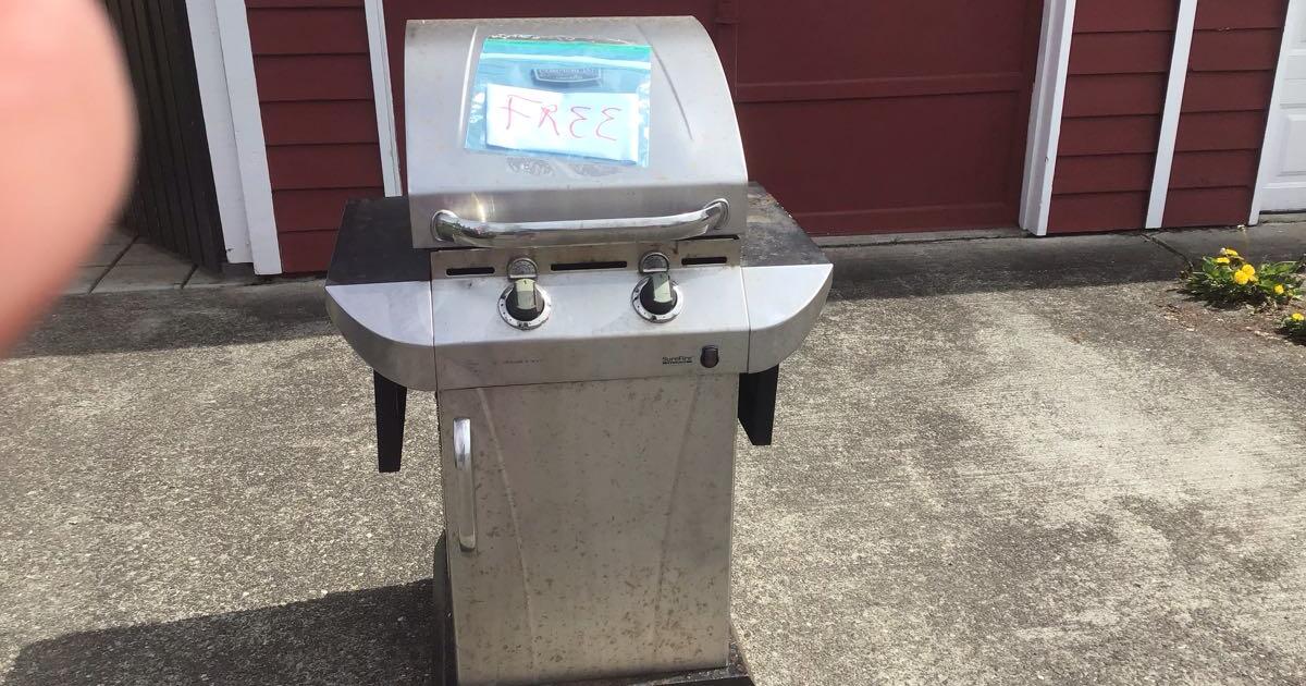 Free gas grill for Free in Poulsbo, WA | Finds — Nextdoor
