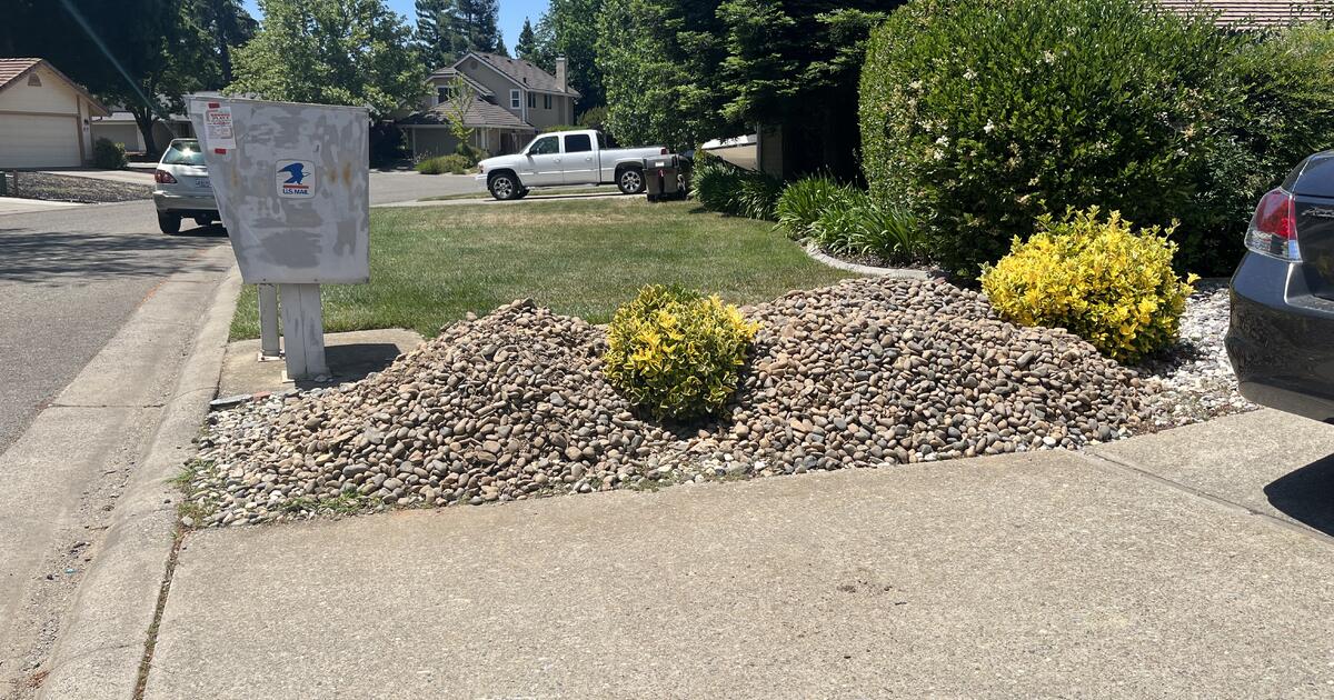 Free landscaping river rocks multiple sizes. for Free in El Dorado ...