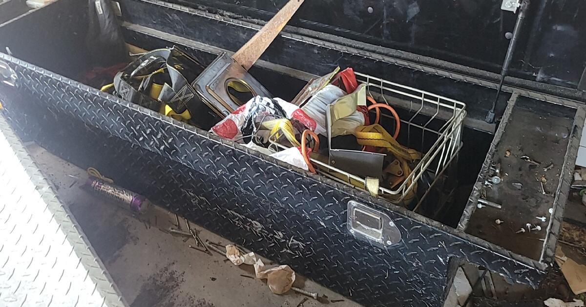 Black Diamond Plate Tool Box with Tools in Louisville, KY | For Sale ...