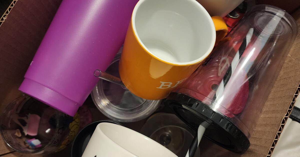 Random Cups/Mugs/Kitchen Items for Free in Waxahachie, TX | For Sale ...