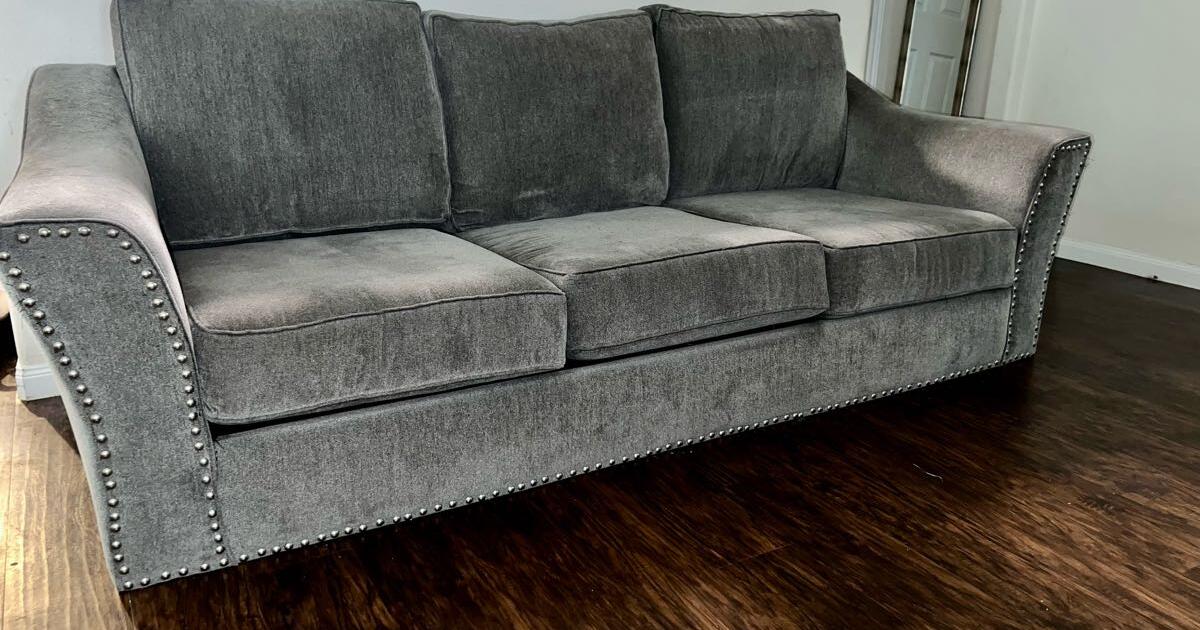 Grey/ Pewter couch for SALE for $180 in Houston, TX | For Sale & Free ...