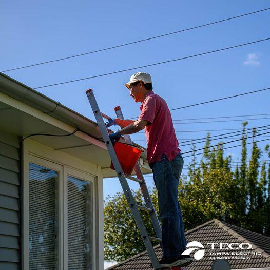 🛑🔌 SAFETY TIP: When operating ladders or tools designed to extend your ...