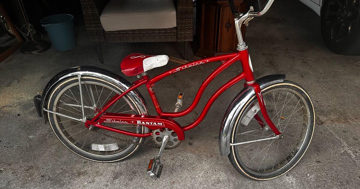 🔥deal $50 firm 🔥Schwinn Bantam Bicycle for $50 in Farmington, MI | For ...