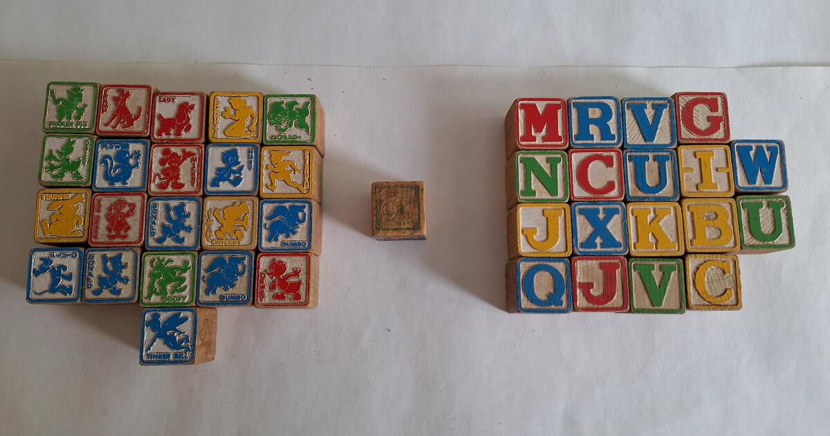 Vintage Wooden Building Block Collection, 40 blocks - alphabet, numbers ...