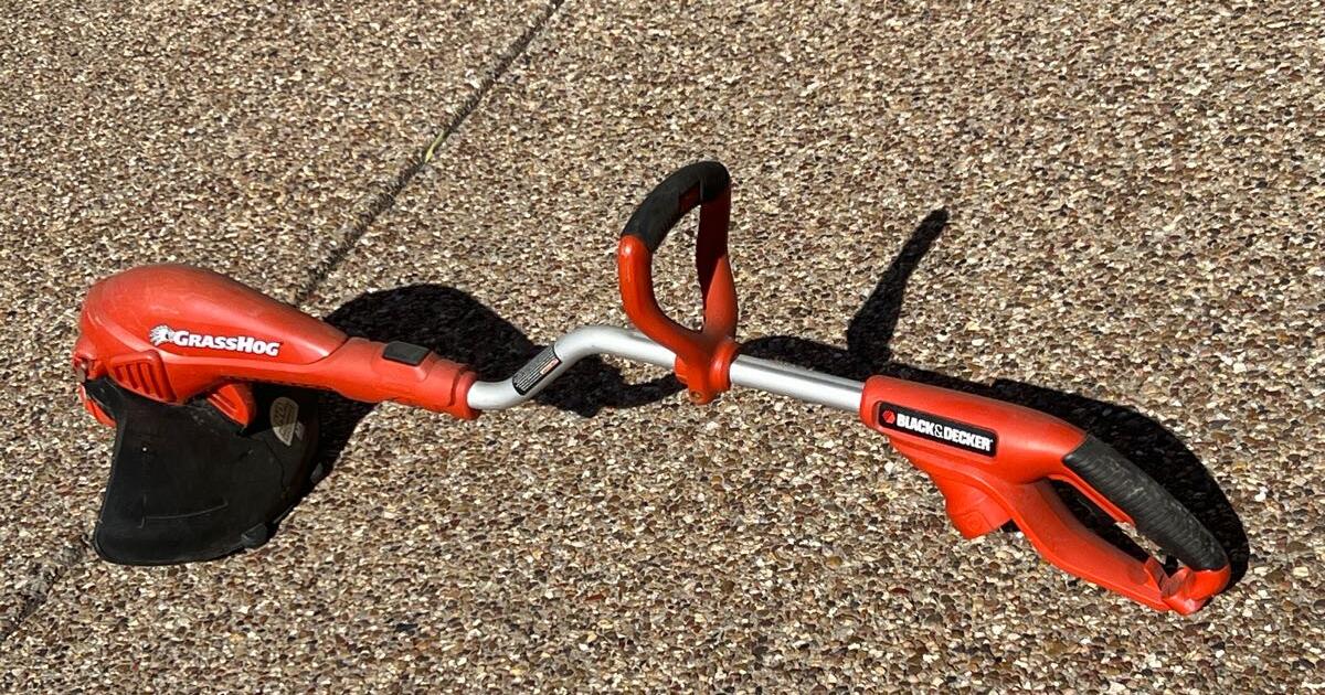 Black & Decker Weed Whacker for Free in Frisco, TX | For Sale & Free ...