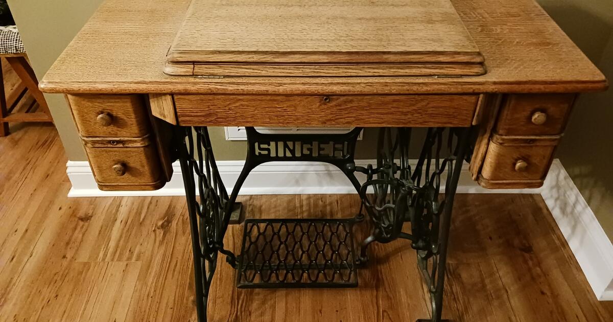 Antique Singer sewing machine (refurbished with electric motor and ...
