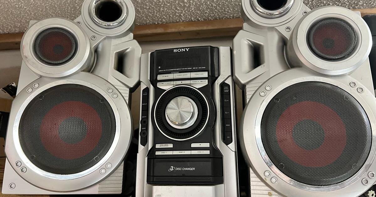 Sony MHC-EC55 and Aiwa speakers for Free in Olathe, KS | For Sale ...