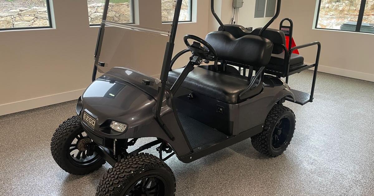 Upgraded ⛽️ E-Z-GO Golf Cart - Ideal for Neighborhood Fun and Downtown ...