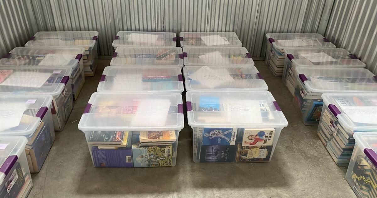 LOOKING TO START YOUR AMAZON RESELL BUSINESS? Storage Unit Full of ...