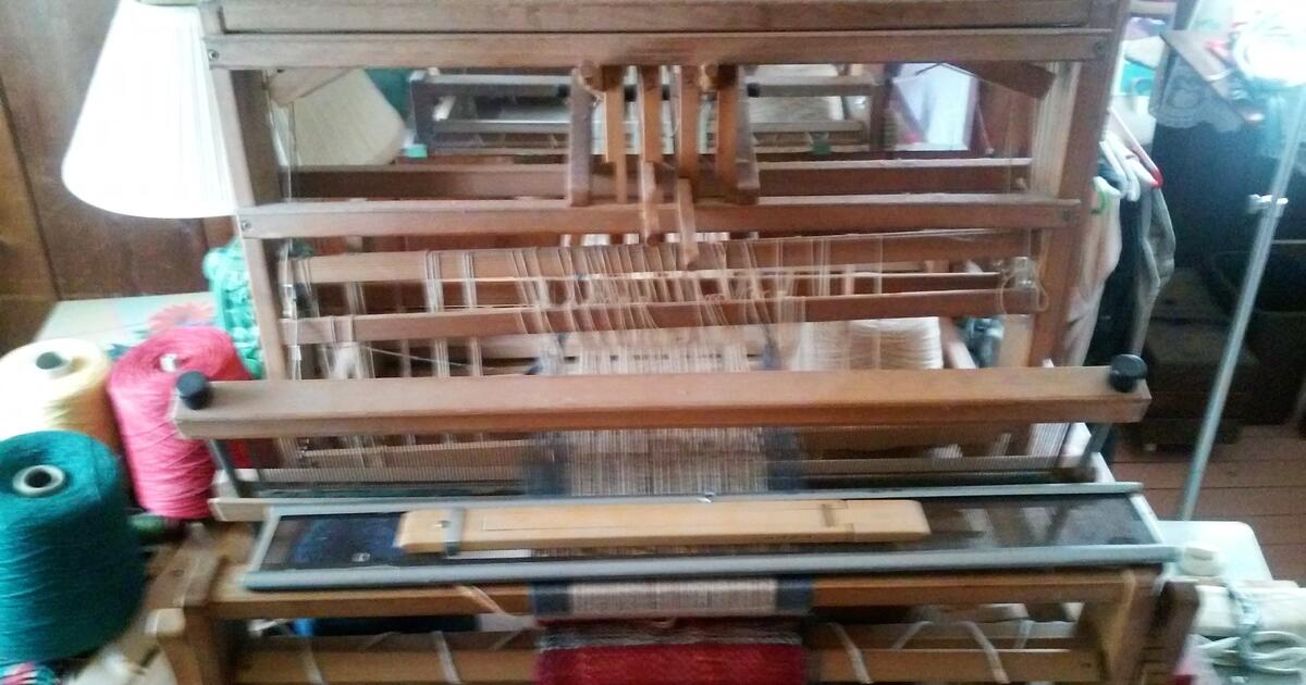 Loom for Free in Poughkeepsie, NY | For Sale & Free — Nextdoor