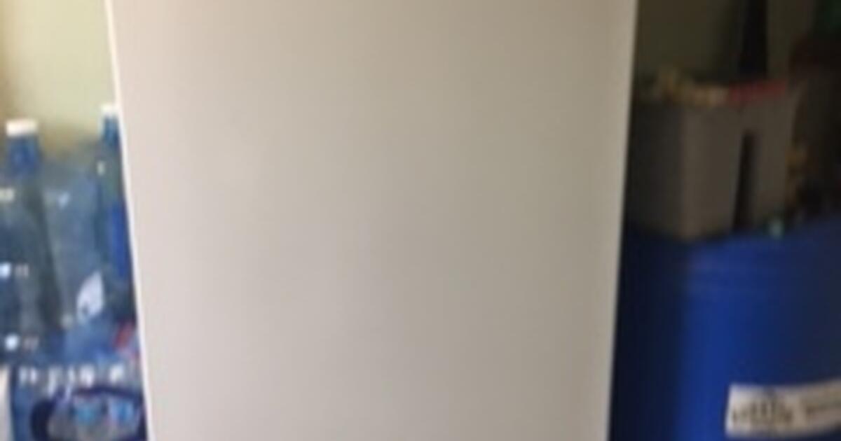 GE 2.3 cu ft. FF Up Right Freezer & Portable Flattop propane grill for ...