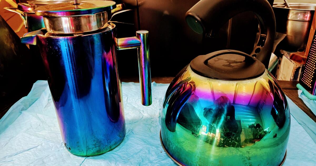 200 pieces of the most complete rainbow iridescent kitchenware for $225 ...