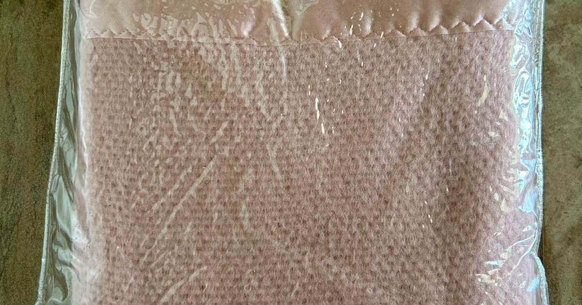 Vintage Acrylic Thermal Waffle Weave Blanket Satin Binding Pink Double ...