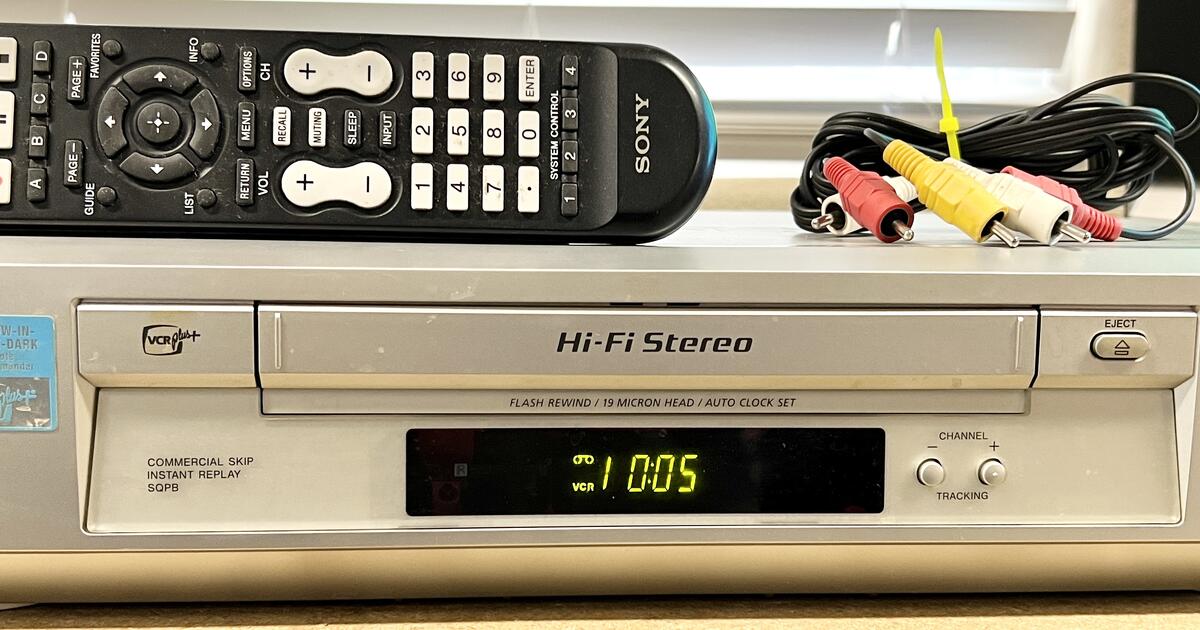 Sony SLV-N700 4 Head Hi-Fi Stereo VCR with Remote and RCA Cables ...