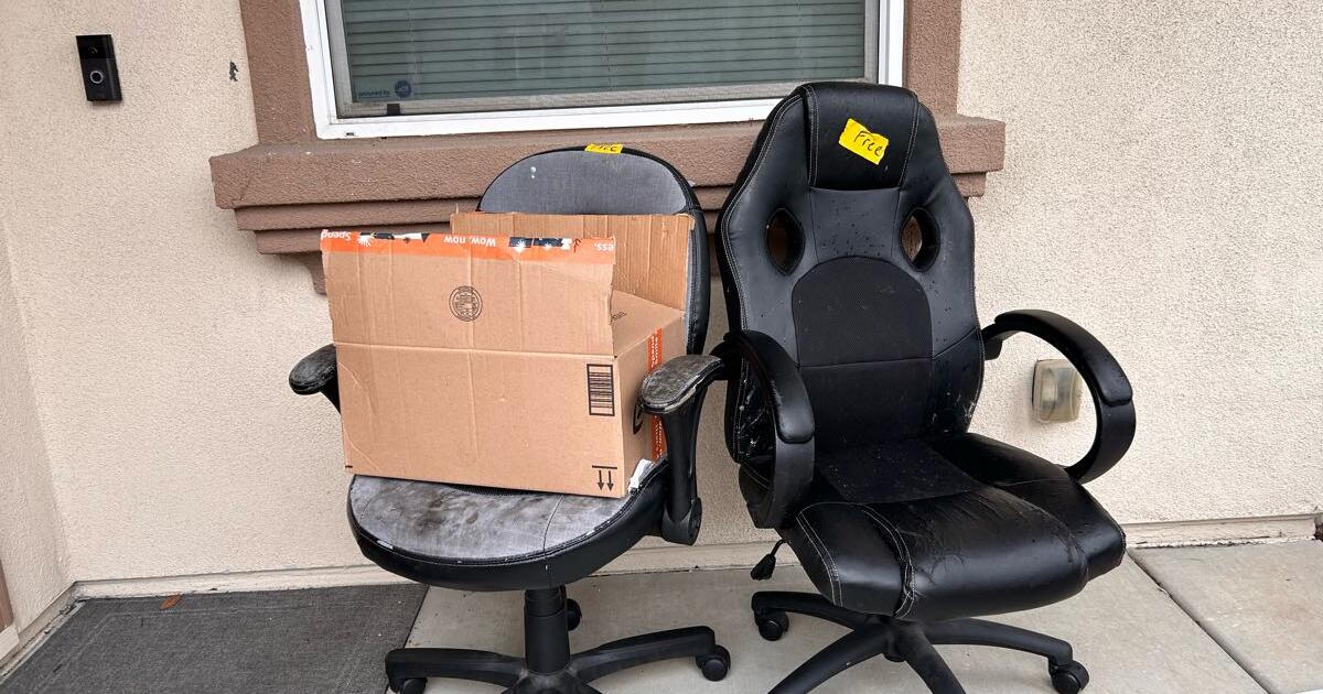 Free computer chair and desk for Free in Roseville, CA | For Sale ...
