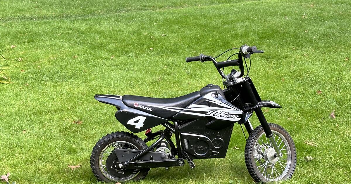 Razor MX650 Electric Dirt Bike for $300 in Edina, MN | For Sale & Free ...