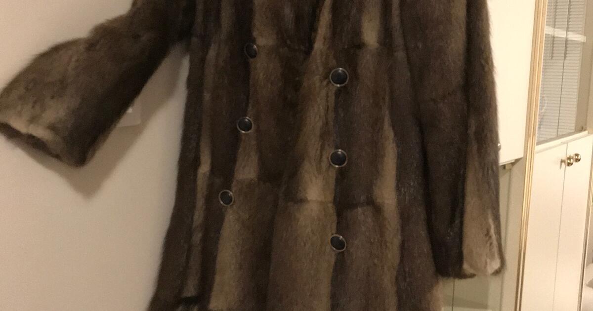 All REAL Ladies FUR COAT. (Custom-made by furrier). for $30 in White ...