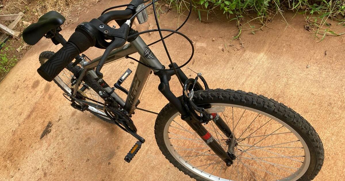 Huffy rockcreek multi-speed bike. 24 inch, looks good, driveway pickup ...