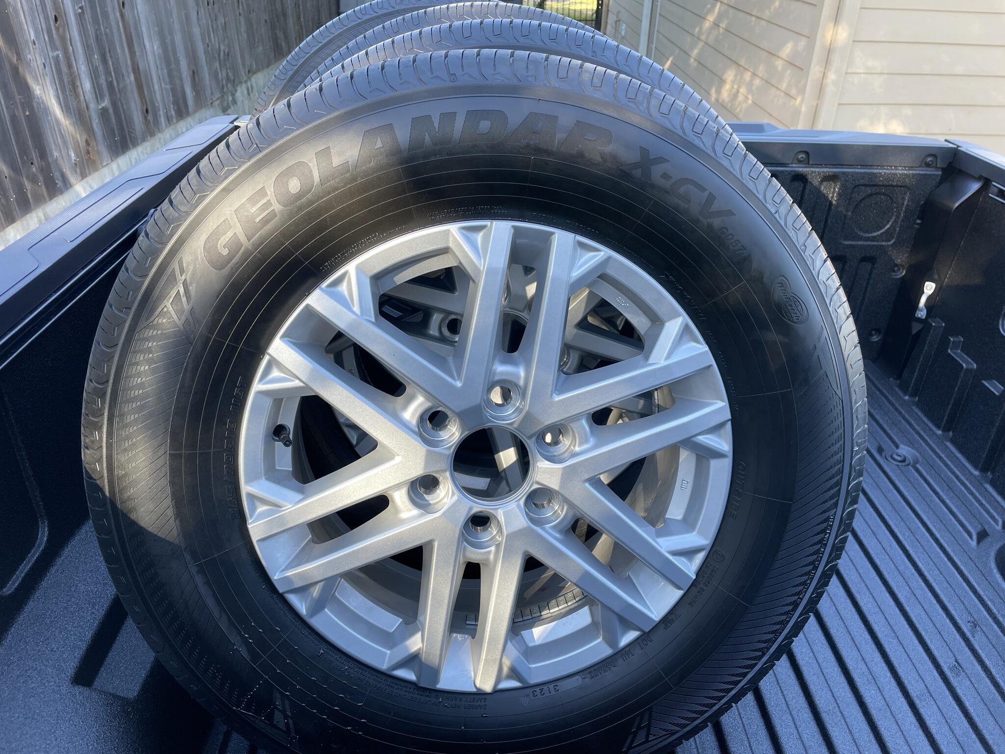 Yokohama Geolander X-CV 265/70 R18 and 2024 Toyota Tundra Stock Tires ...