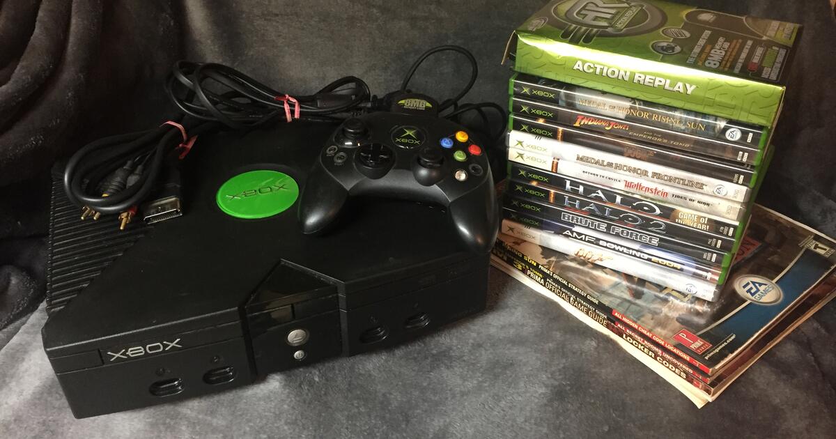 XBox Game System w/ 10 Games + Manuals for $150 in Queens, NY | For Sale & Free — Nextdoor