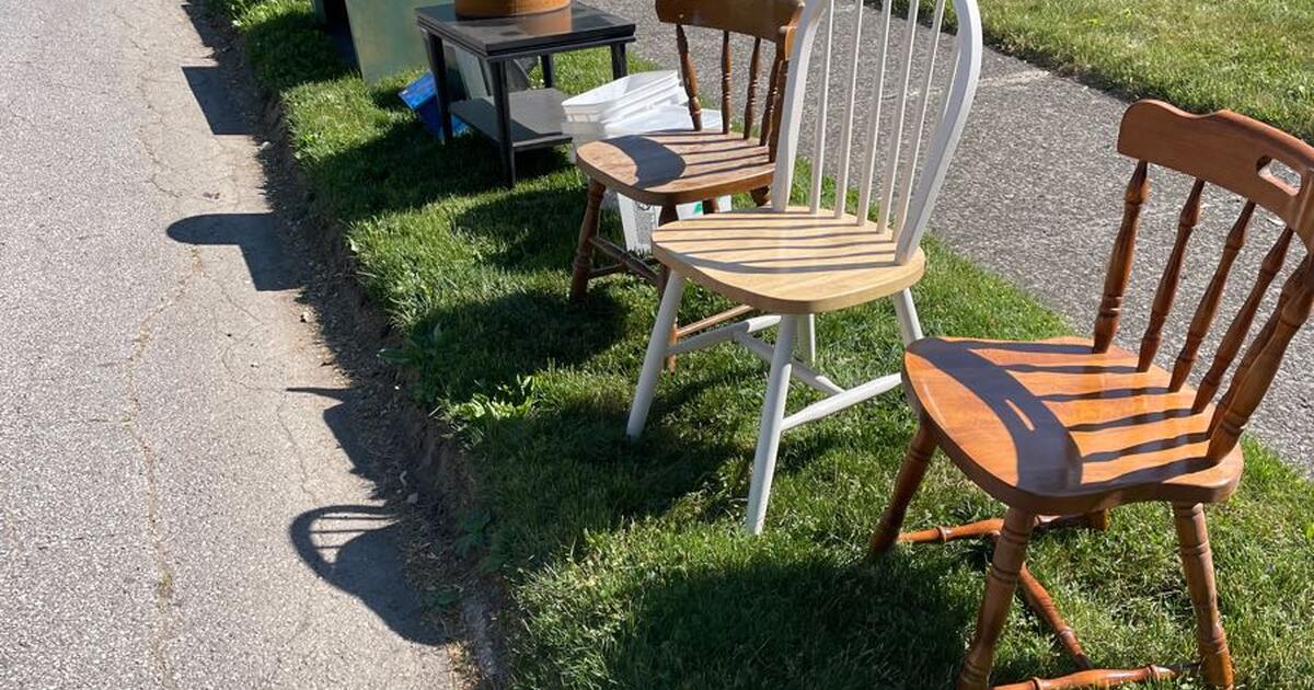 FREE FURNITURE- curbside pickup for Free in New York, NY | For Sale ...