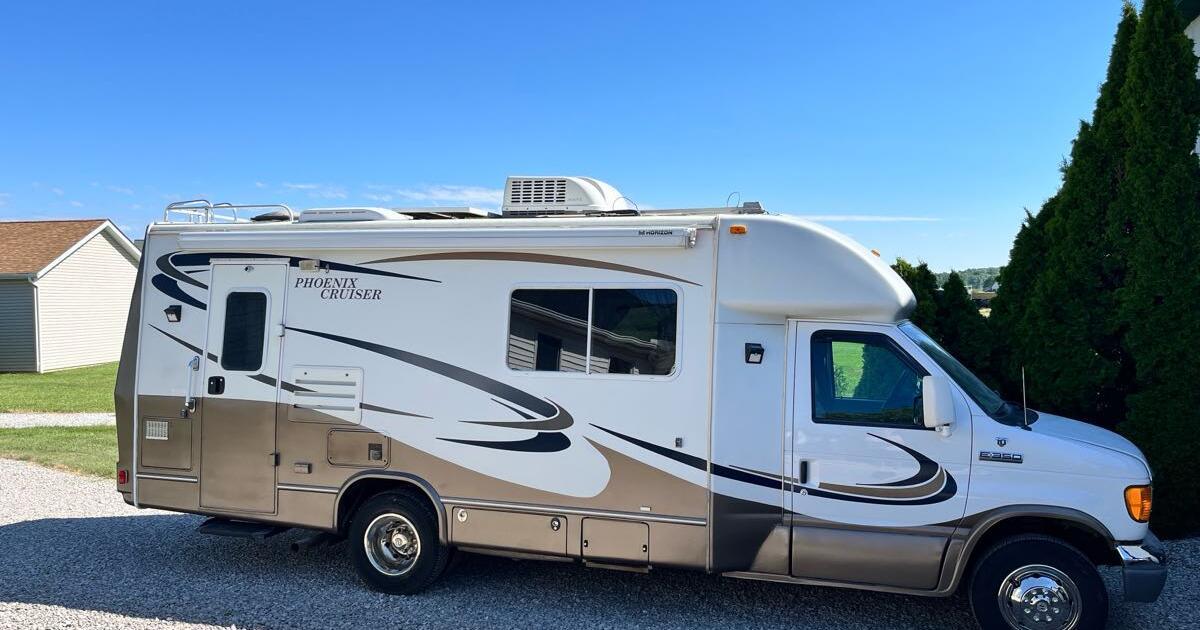 2007 Phoenix Cruiser M2100 with Slide Ford E350 with V10 engine for ...