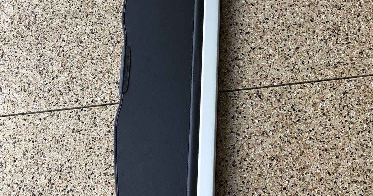 Free-Subaru Outback rear cargo pull out screen for Free in The Villages ...