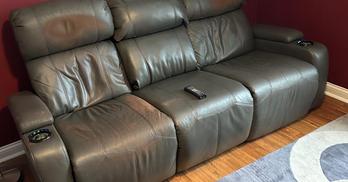 Power recliner sofa for Free in Indianapolis, IN | For Sale & Free — Nextdoor