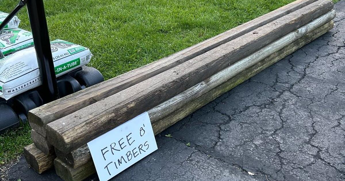 8 foot Landscape Timbers FREE in Schaumburg, IL | For Sale & Free ...