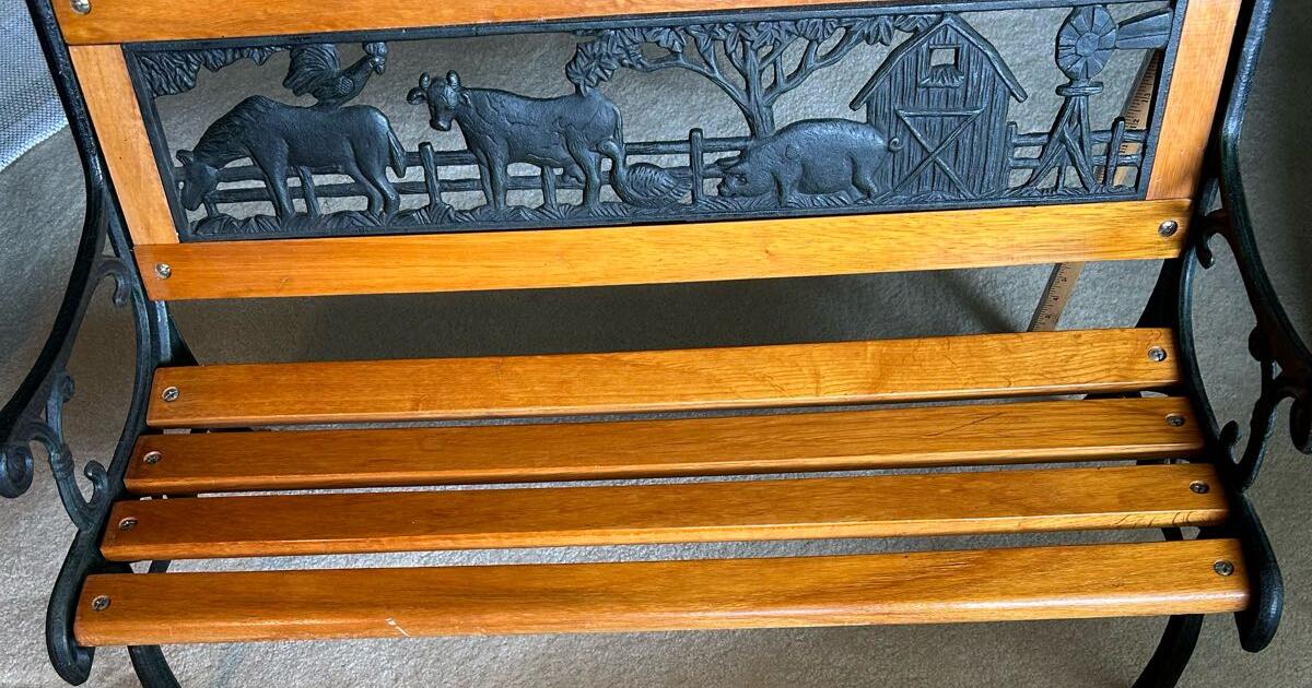 Children’s Wooden Bench with Farm Design for $50 in Leesburg, VA | For ...