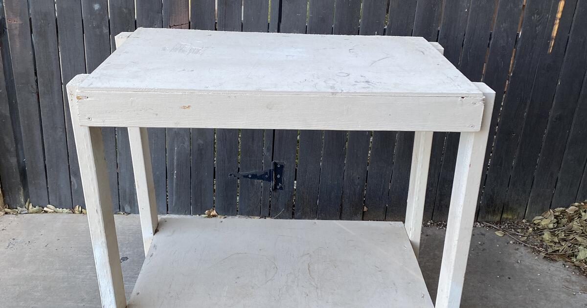 Outdoor work table for Free in Albuquerque, NM | For Sale & Free — Nextdoor