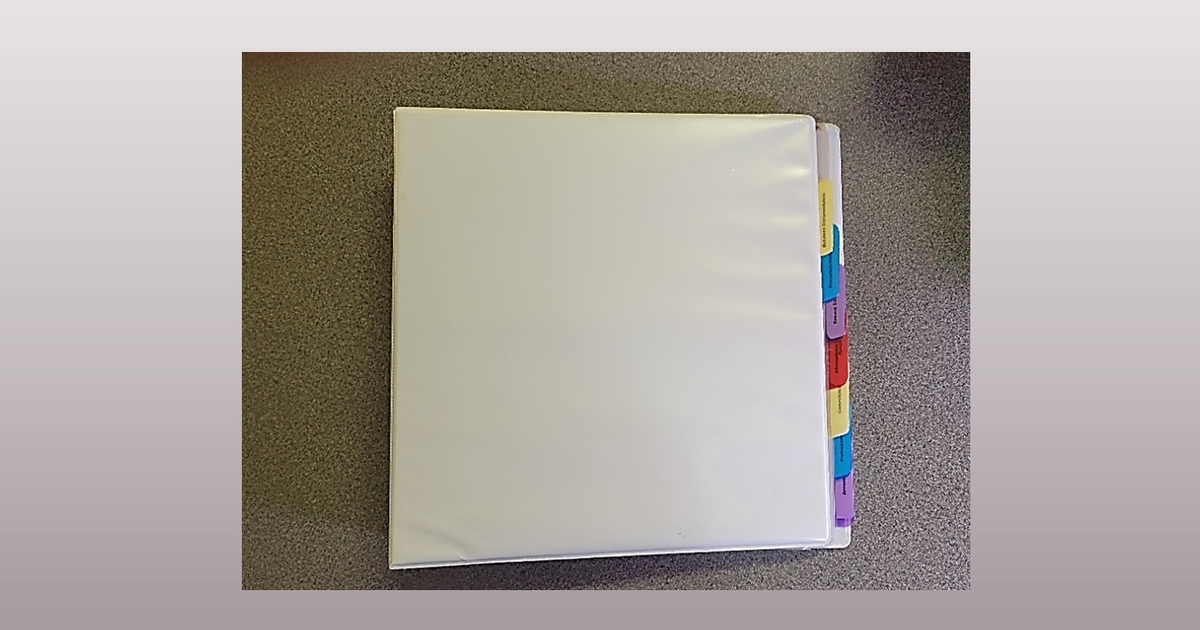 3-Ring Binder with Included Section Dividers and Sheet Protectors for ...