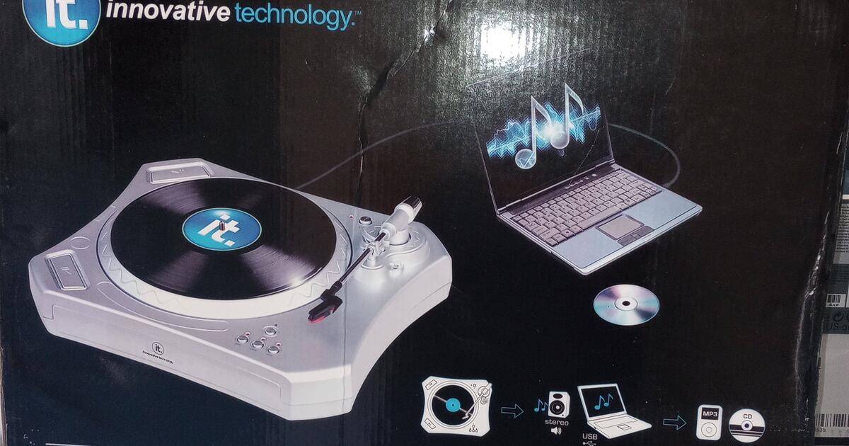 IT Innovative Technology Model ITUT-300 USB Turntable w/ Original Box ...