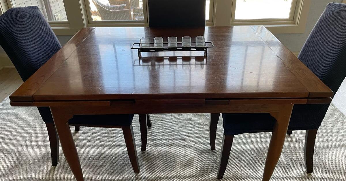 Free Dining room table for Free in Wayzata, MN | For Sale & Free — Nextdoor
