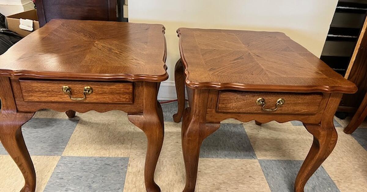 2 Beautiful oak end tables $25 Mint condition for $30 in Baldwin, MD | For Sale & Free — Nextdoor