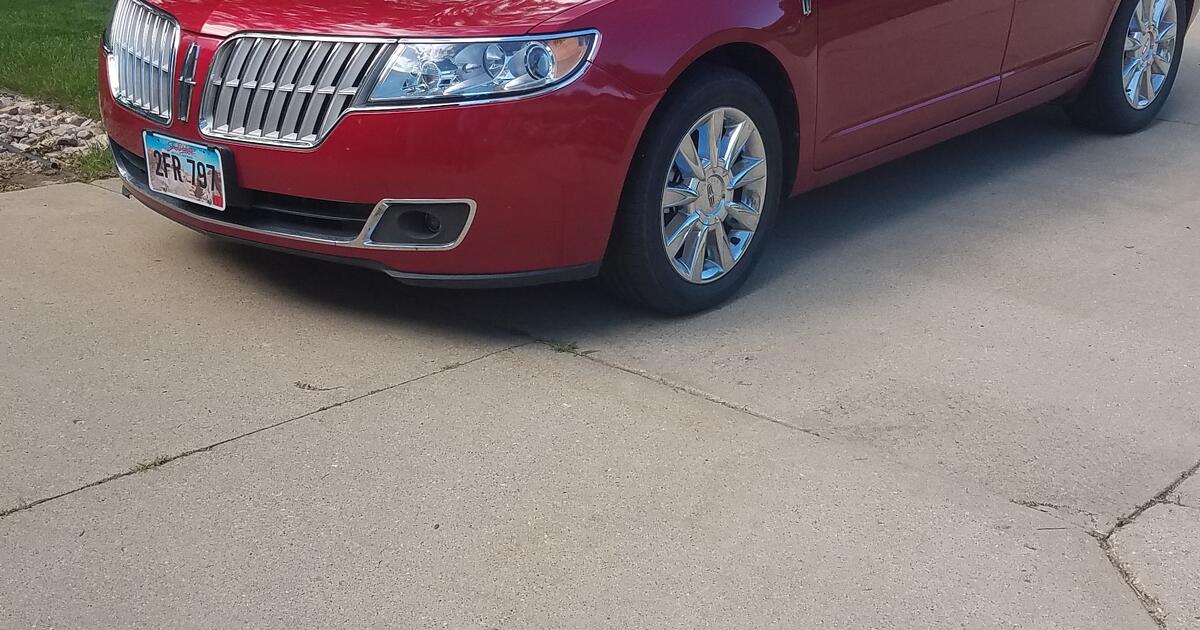 Red Lincoln Sedan for $8000 in Rapid City, SD | For Sale & Free — Nextdoor