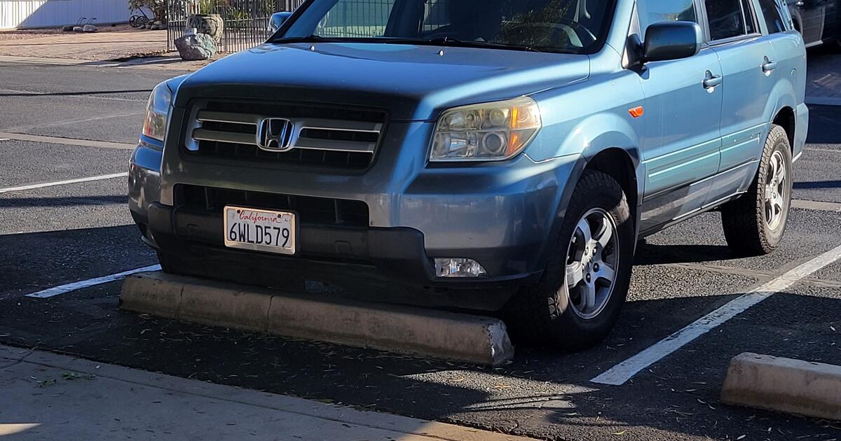 2006 , 188,000 miles light Blue Honda Pilot SUV FWD for $4500 in Casa ...