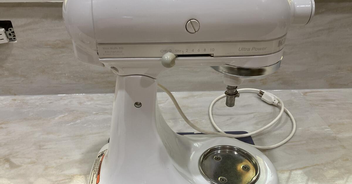 KitchenAid Ultra Power 4.5 Quart Stand Mixer 300W KSM90 for $30 in ...