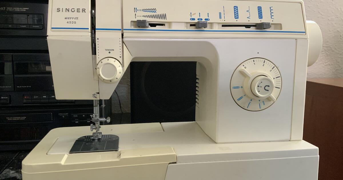 Singer Sewing Machine Model 4525 for Free in Arvada, CO | For Sale ...