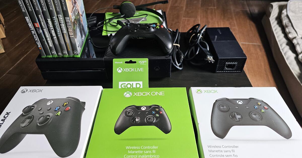 XBOX ONE Gaming Console Bundle - Includes Controller, Games, and MUCH ...