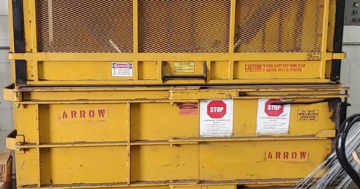 card poard bailer for sale for Free in Schaumburg, IL | For Sale & Free ...