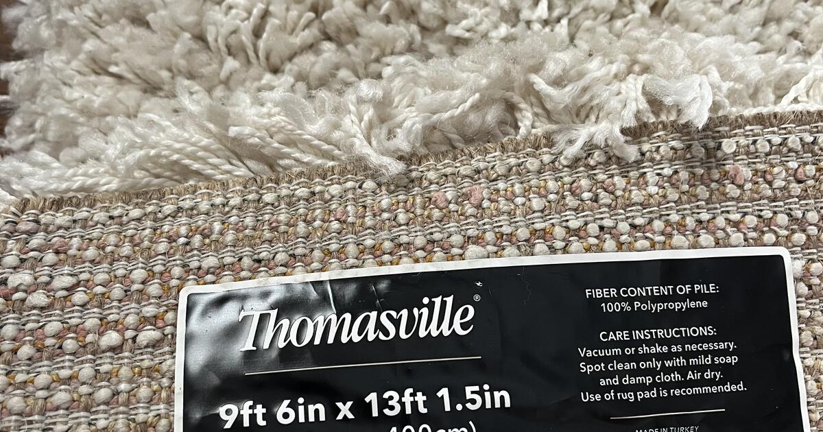 Thomasville carpet for $150 in Martinez, CA | For Sale & Free — Nextdoor