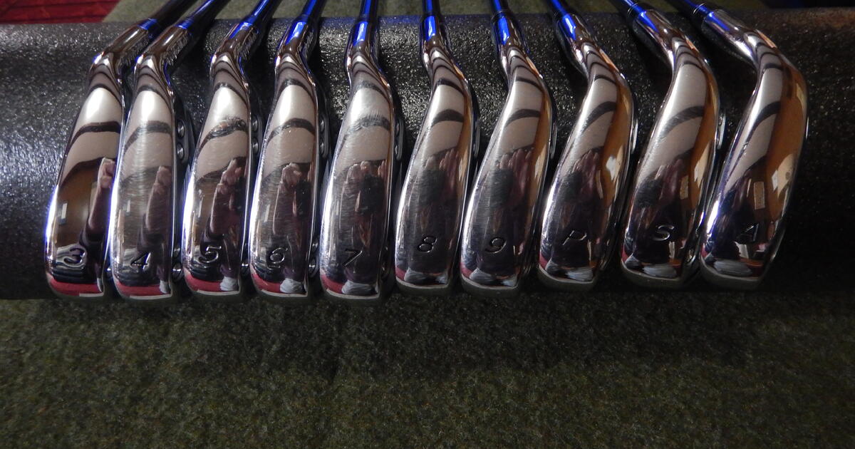 Taylormade R7 CGB MAX Golf Clubs Right Hand for $390 in Batavia, IL ...