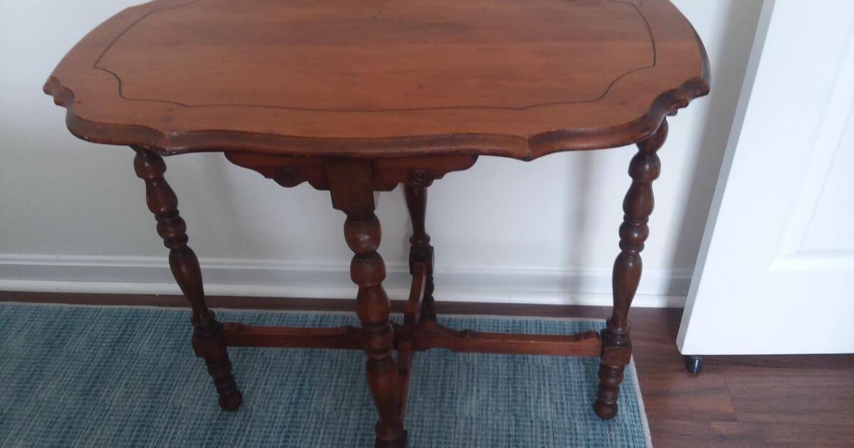 Vintage small table for $40 in Milford, DE | For Sale & Free — Nextdoor