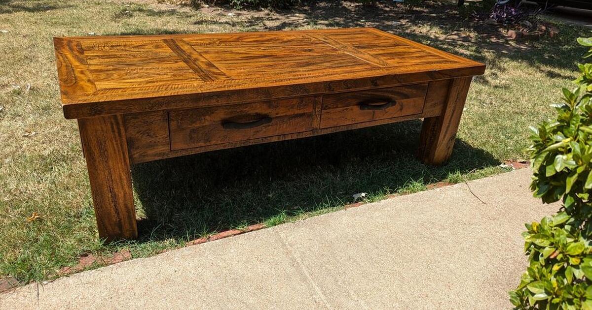 Solid Wood Cottage/Country Style Cocktail & Coffee Table for $220 in ...