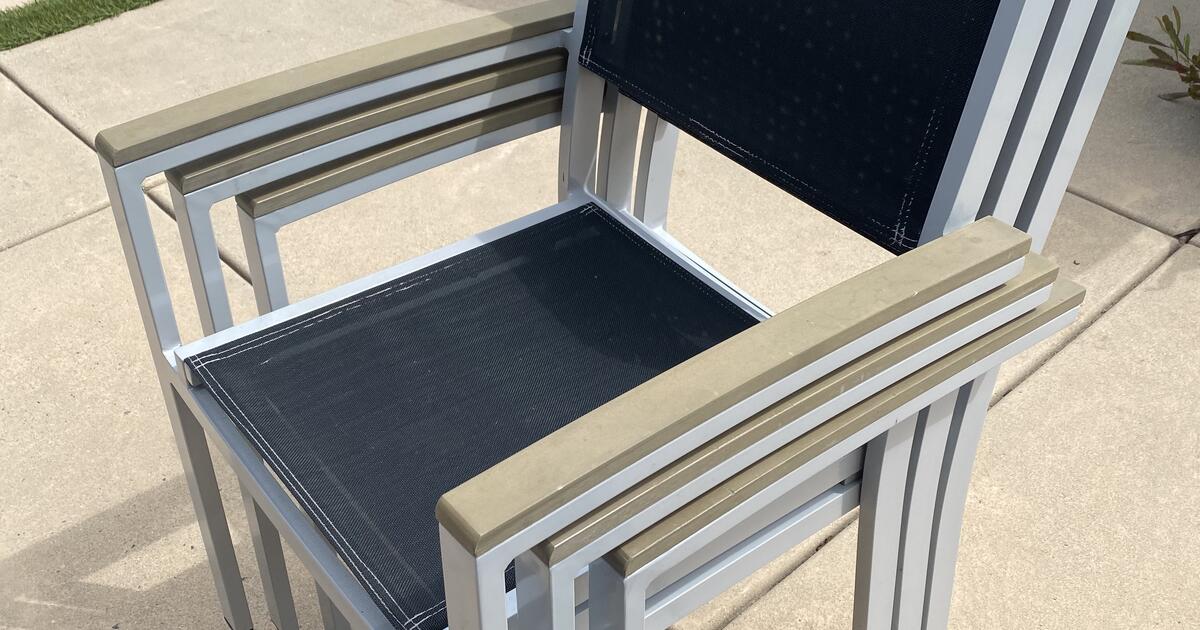 Outdoor dining table w/six chairs for $150 in Encinitas, CA | For Sale ...
