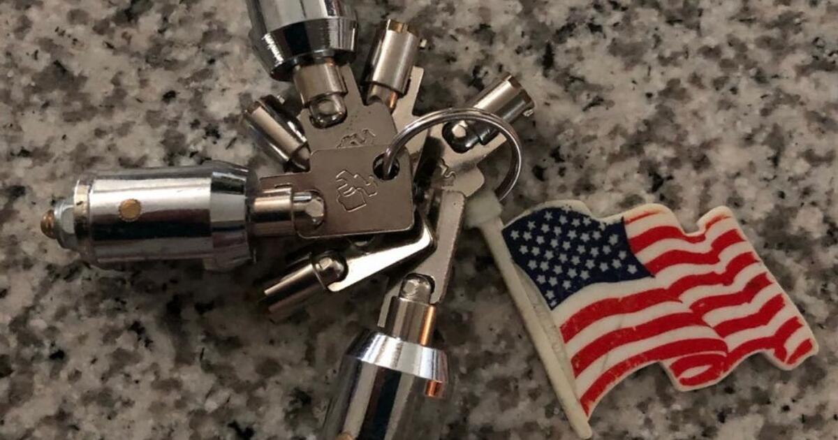 MOVING - Storage Keys to CubeSmart for $10 in Gilbert, AZ | For Sale ...