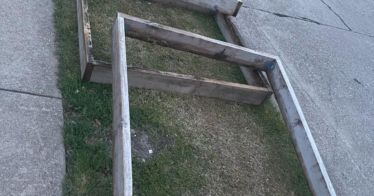 Garden beds/ 2x6 squares for Free in Garland, TX | For Sale & Free ...