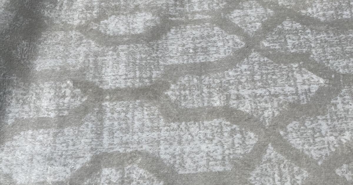 Free area rug with pad, 2nd brand new rug pad, office supplies ...